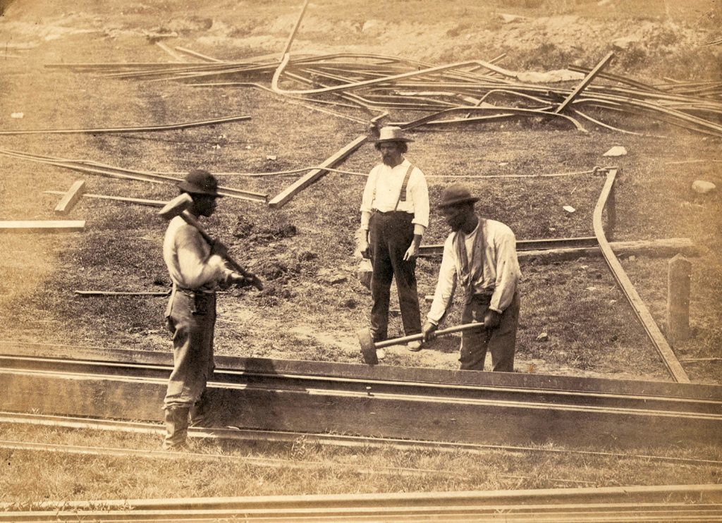 Roundhouse (1884) | B&O Railroad Museum