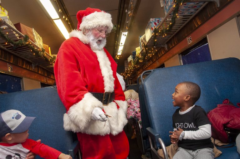 Experience the Magic of THE POLAR EXPRESS™ Train Ride | B&O Railroad Museum